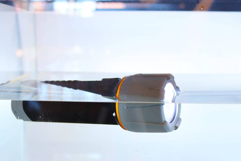 200 Lumen Floating LED Flashlight - Duracell Lights